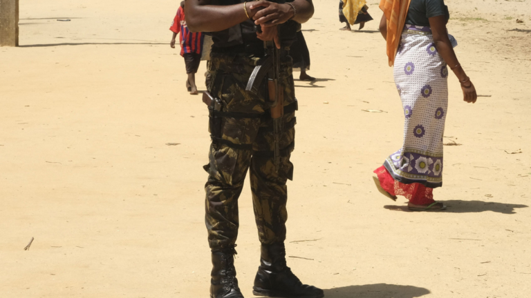 Islamic State strikes Macomia, Mozambique in the middle of gas task ...