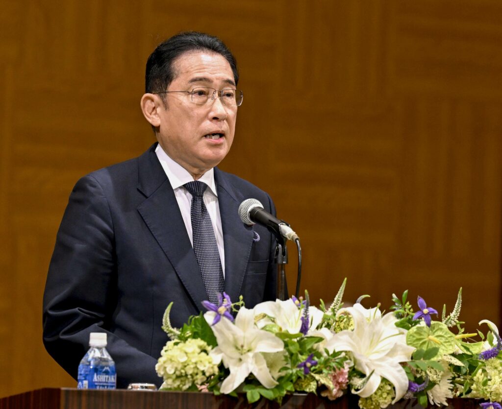 Why is Japan PM Fumio Kishida stepping down? Who could change him ...